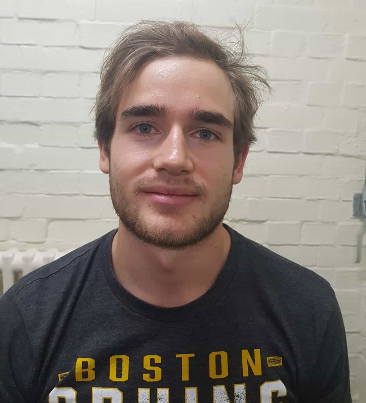 Mit Neuzugang Philipp Hermann ins Spitzenspiel – FASS Berlin Eishockey