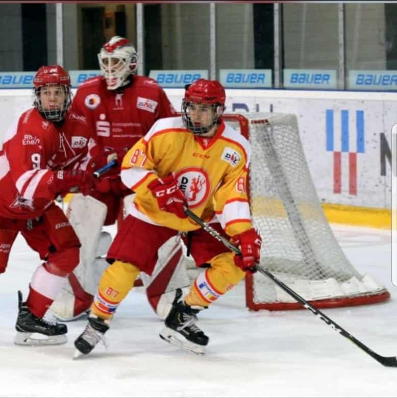 Mit Neuzugang Philipp Hermann ins Spitzenspiel – FASS Berlin Eishockey